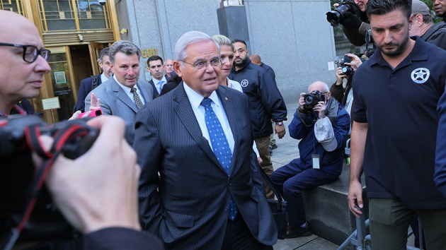 Menendez to address fellow Democratic senators Thursday amid indictment, Schumer says – Connect ...