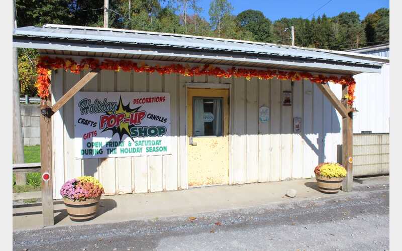 New Sabula Store Soft Opening for the Holidays – Connect FM | Local ...