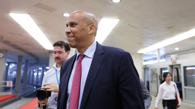 Booker says shutdown standoff is a ‘tsunami of Donald Trump’s creation ...